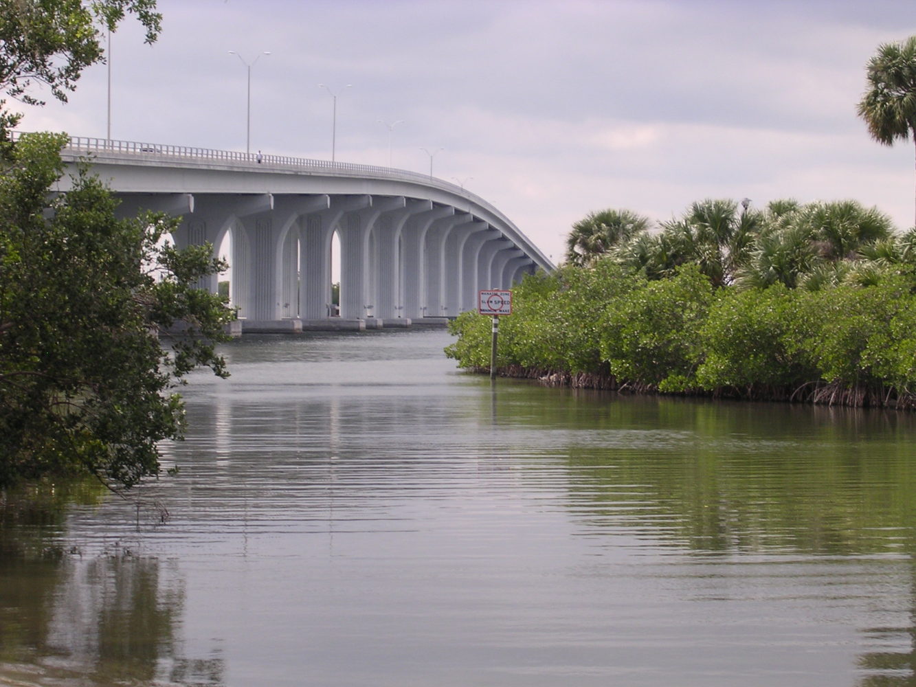 17th Street Bridge reopens - Vero News