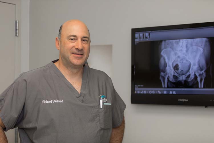 Outpatient knee replacement surgery has arrived - Vero News