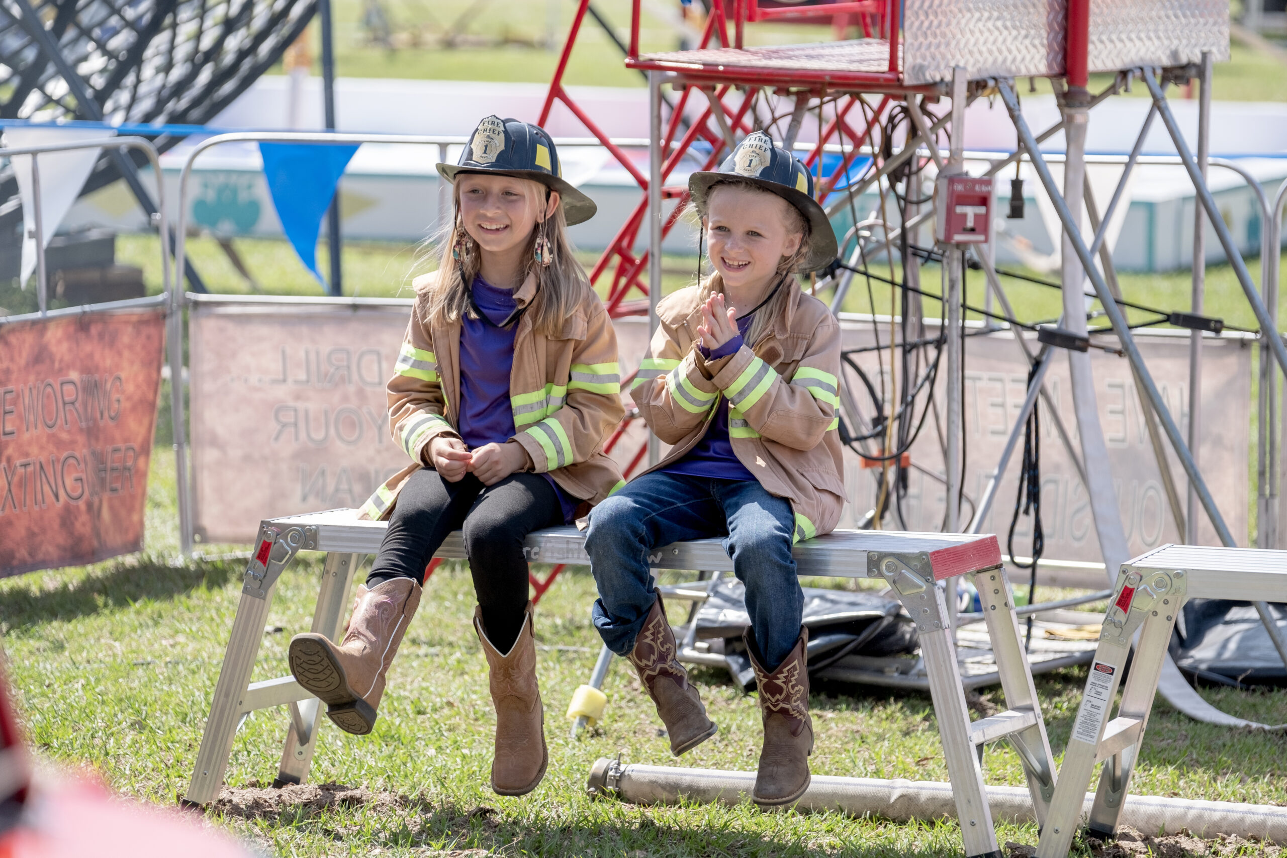 Fun-loving folks get their fill of thrills at Firefighters’ Fair - Vero ...