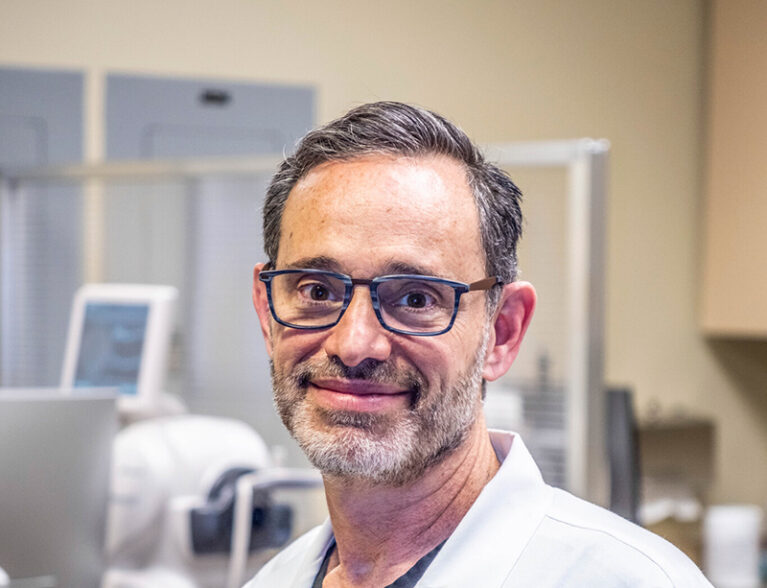 New ‘Valeda’ therapy can reverse dry macular degeneration - Vero News