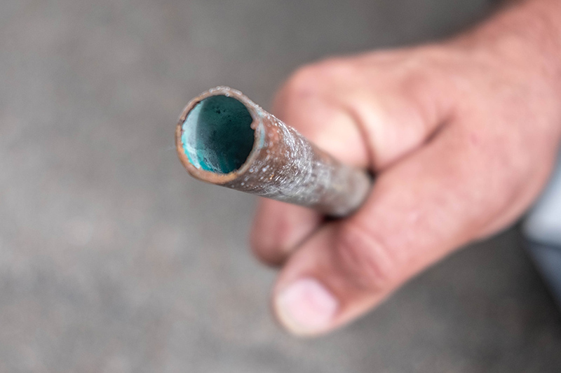 Proactive islanders replacing pipes to avoid unexpected leaks - Vero News